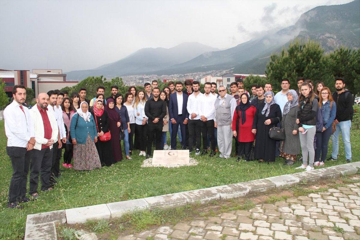 Üniversitelilerden şehitlere vefa borcu!